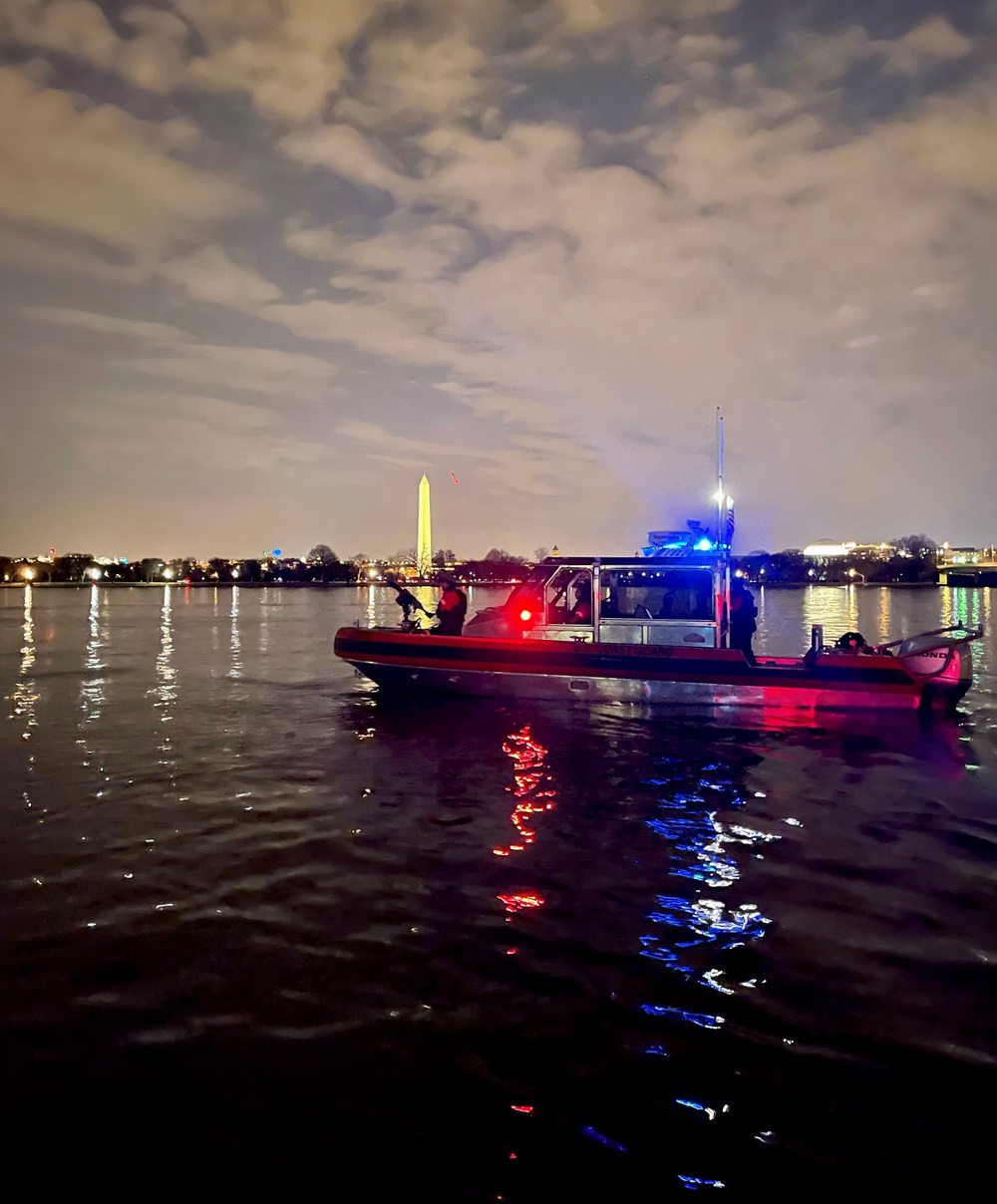 Dvids Images Us Coast Guard Provides Security For 2022 State Of