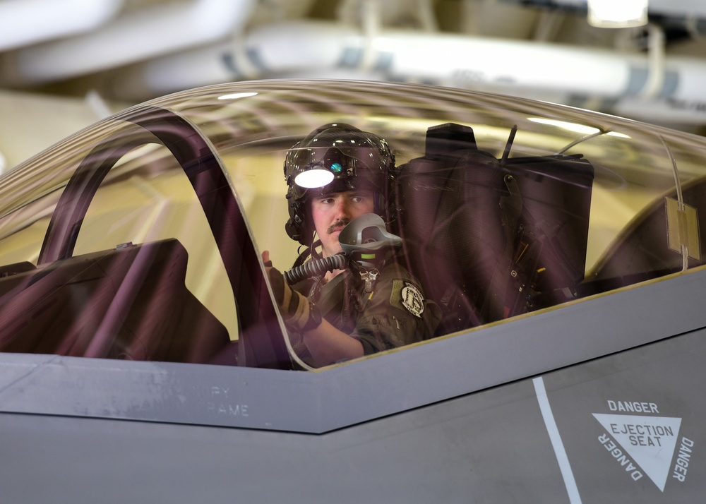 Dvids Images Eielson Afb F 35s Train At Kunsan Air Base Image 4 Of 4