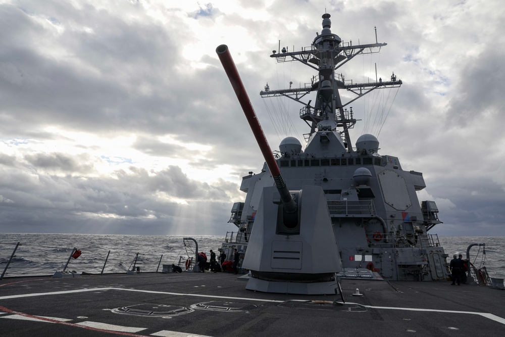 Dvids Images Uss Rafael Peralta Ddg 115 Steams In The Philippine