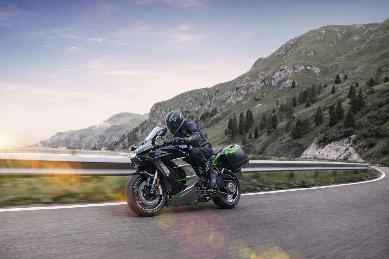 8番目の画像 【写真16枚】カワサキ「ninja H2 Sx Se」2024年モデル Webオートバイ