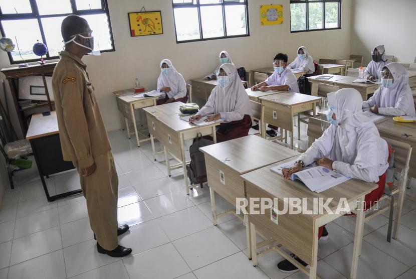 Pemkot Palembang Tawarkan Belajar Tatap Muka Sistem Shift