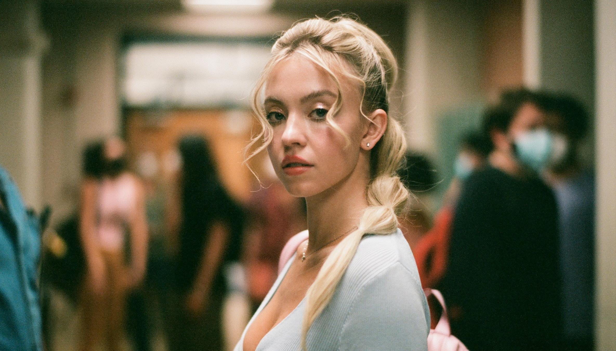 Sydney Sweeney On Her Difficult ‘euphoria Sex Scenes Backstage