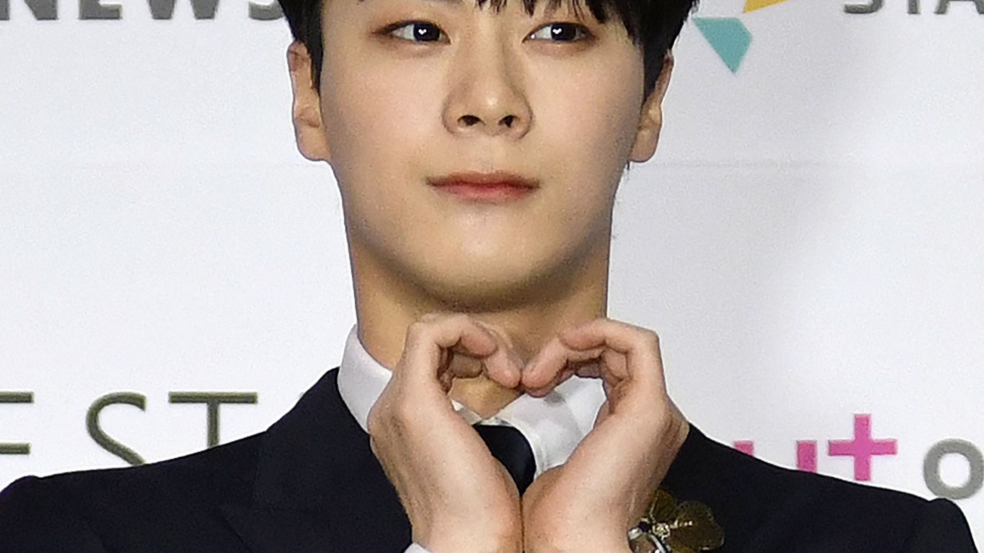 K Pop Star Moonbin Dies Aged 25