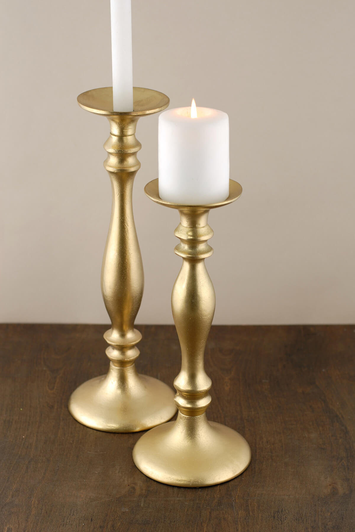 Pillar Candle Holder Gold 155in