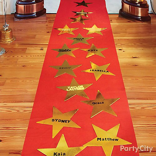 Red Carpet Hollywood Theme Party Ideas Party City