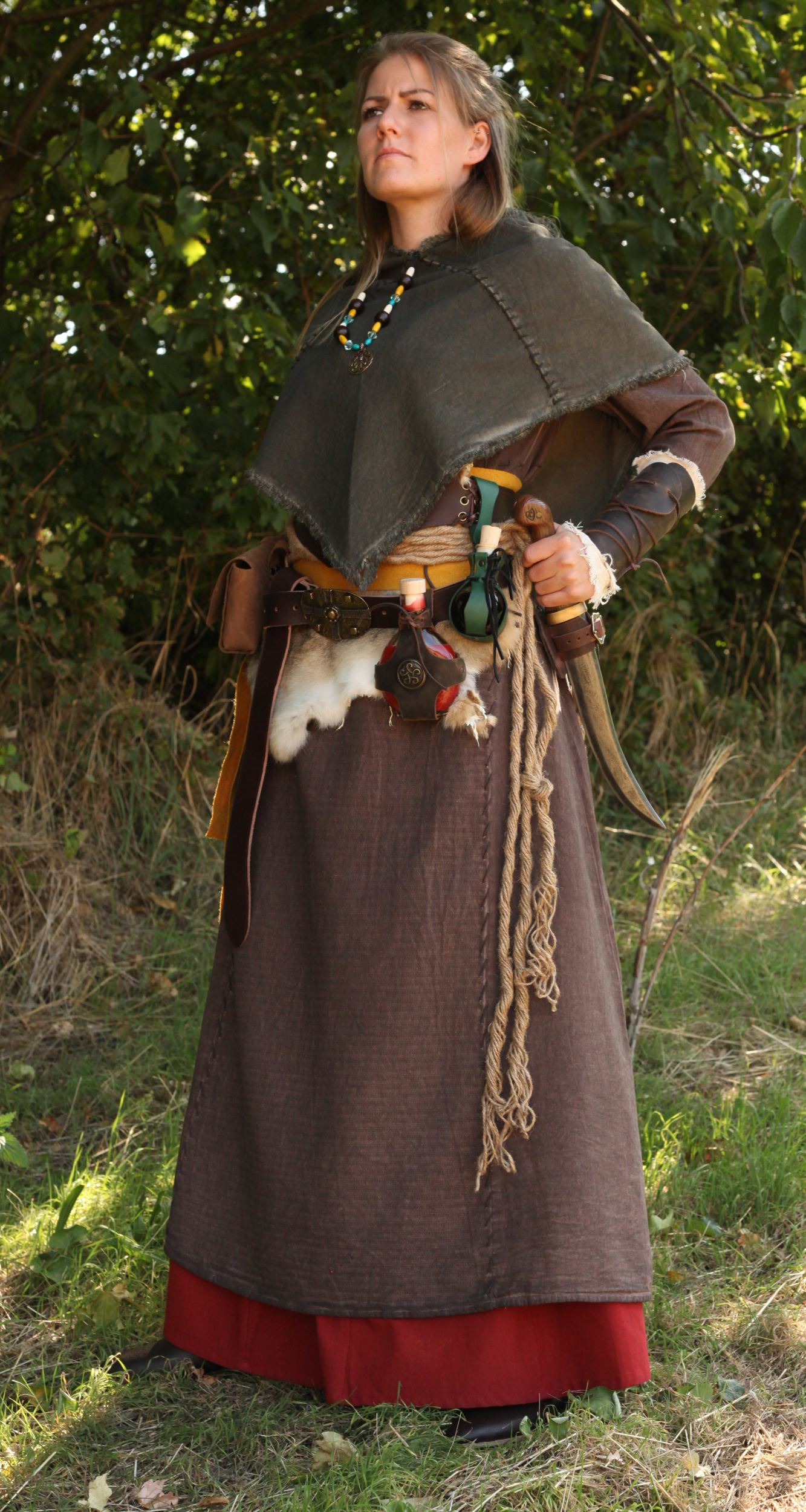 Larp Healer Costume Beställ På Nätet Larp