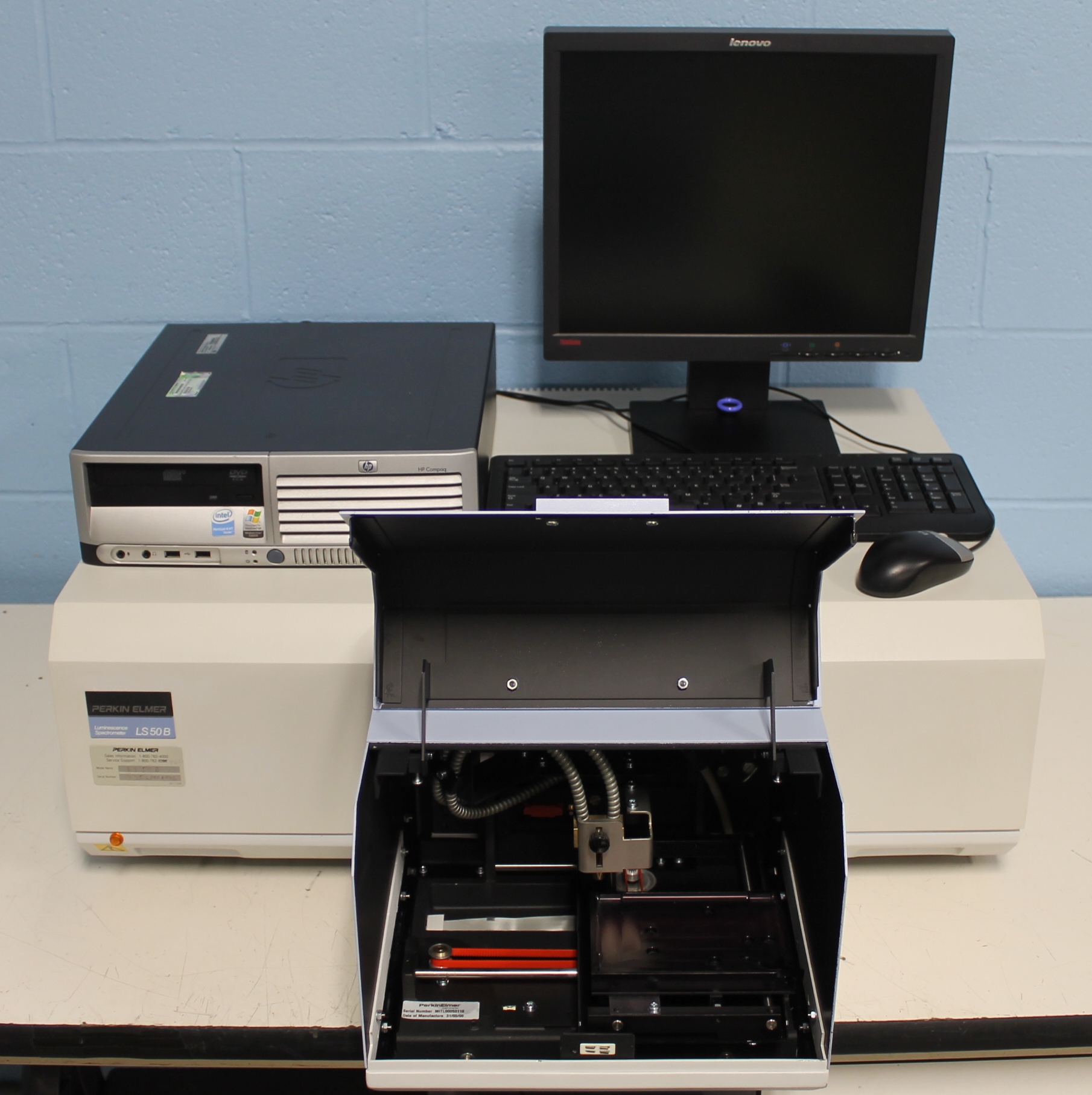 Perkinelmer Ls 50b Luminescence Spectrometer With Plate Reader Alt