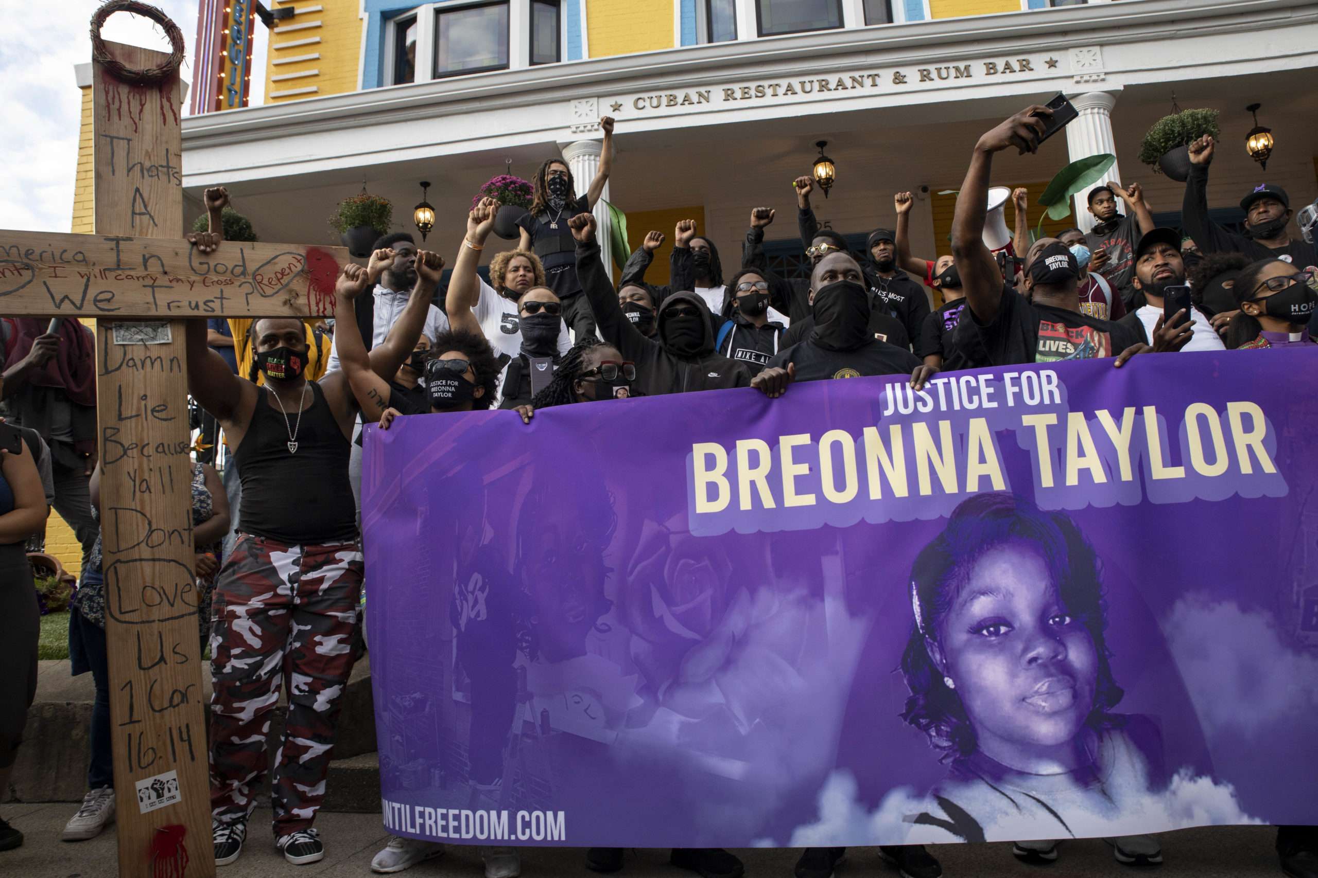 Juror In Breonna Taylor Case Sues For Right To Reveal What Really