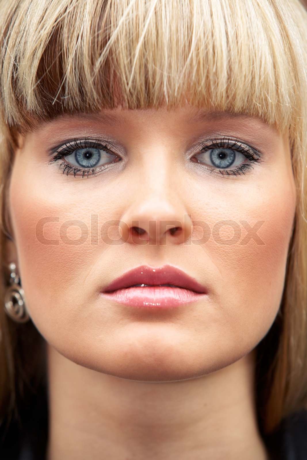 Close Up Gesicht Der Jungen Frau Full Frame Stock Bild Colourbox