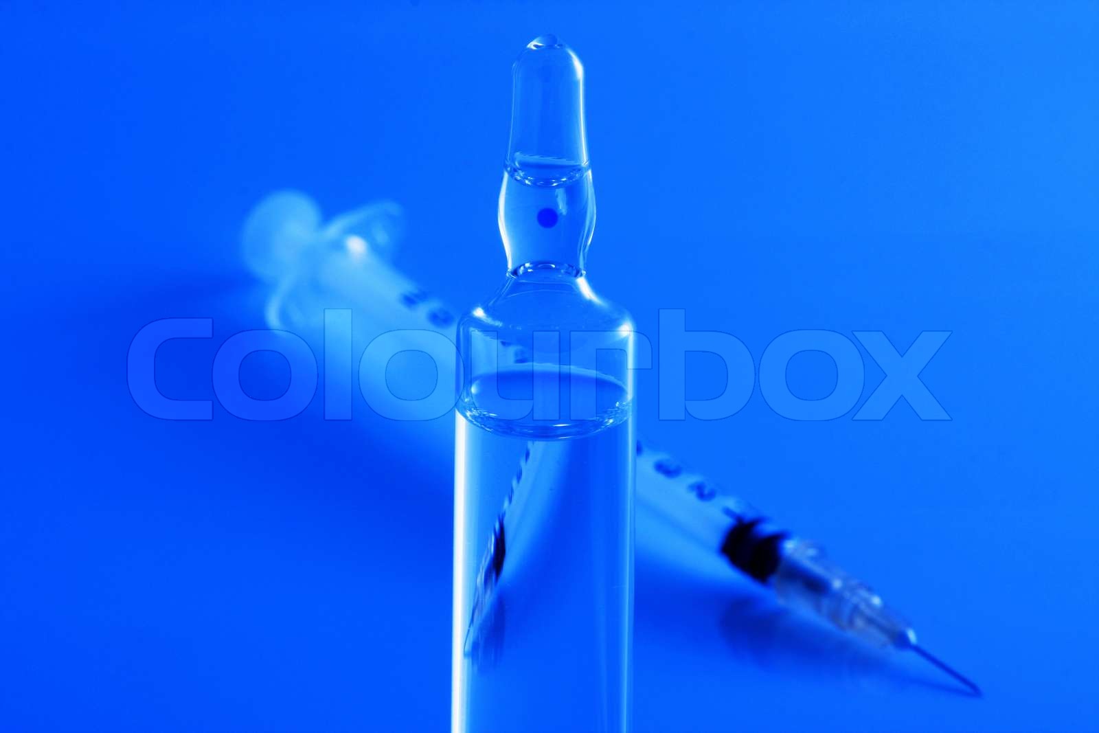 Medizinische Droge Vials Und Spritzen Stock Bild Colourbox