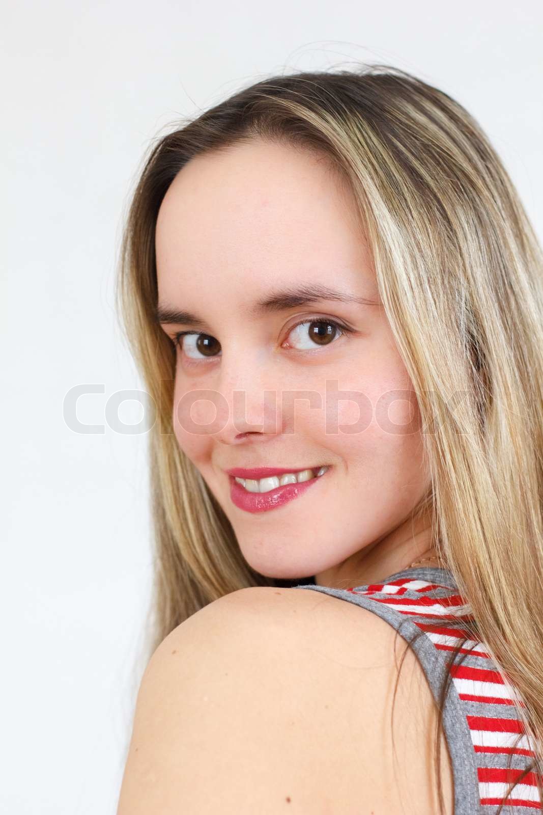 Dejlige Blondine Smilende Pige Med Langt Hår Stock Foto Colourbox