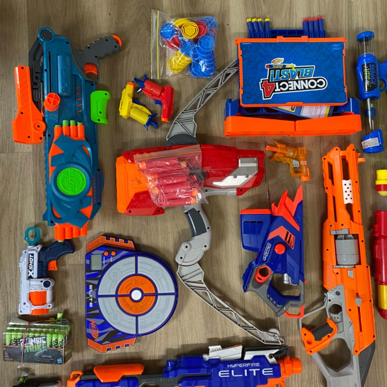 Nerf Gunscrossbows Lot X18s