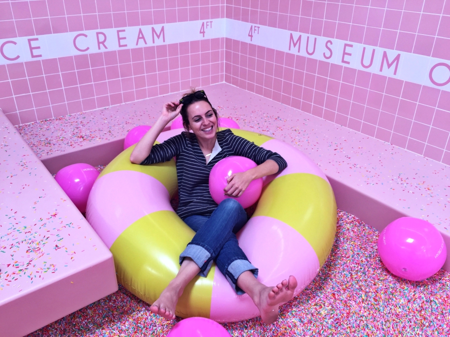 Museum Of Ice Cream Nyc Sprinkle Pool Dive Into A Pool Of Sprinkles