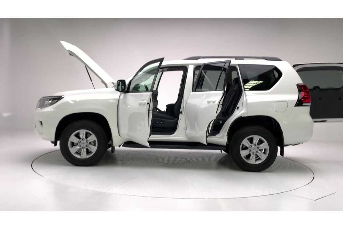 Sold 2023 Toyota Landcruiser Prado Gxl In Glacier White Used Suv