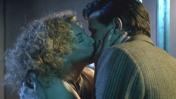 Doctor Who Every Doctor Kiss Ranked Worst To Best Page 16