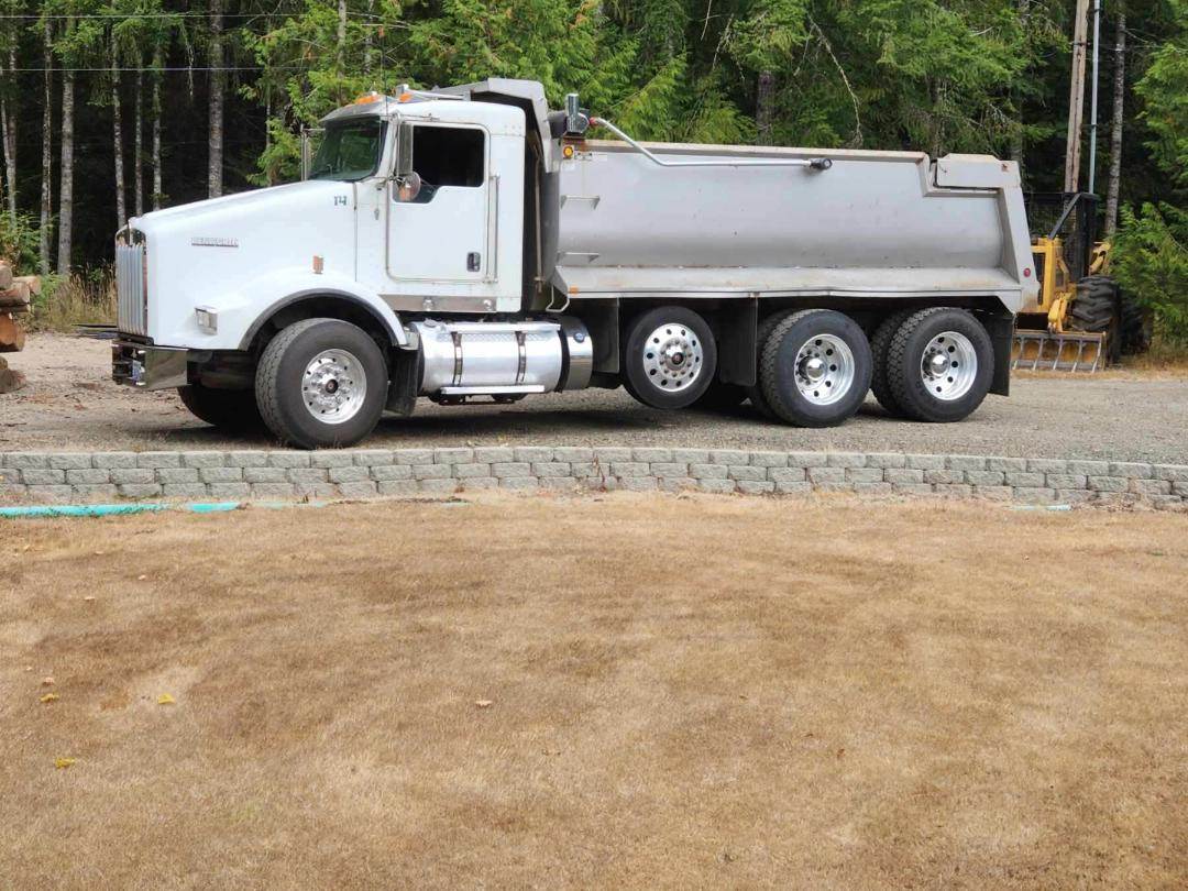 2014 Kenworth T800 Dump Truck Tri Axle For Sale 480000 Miles Valley