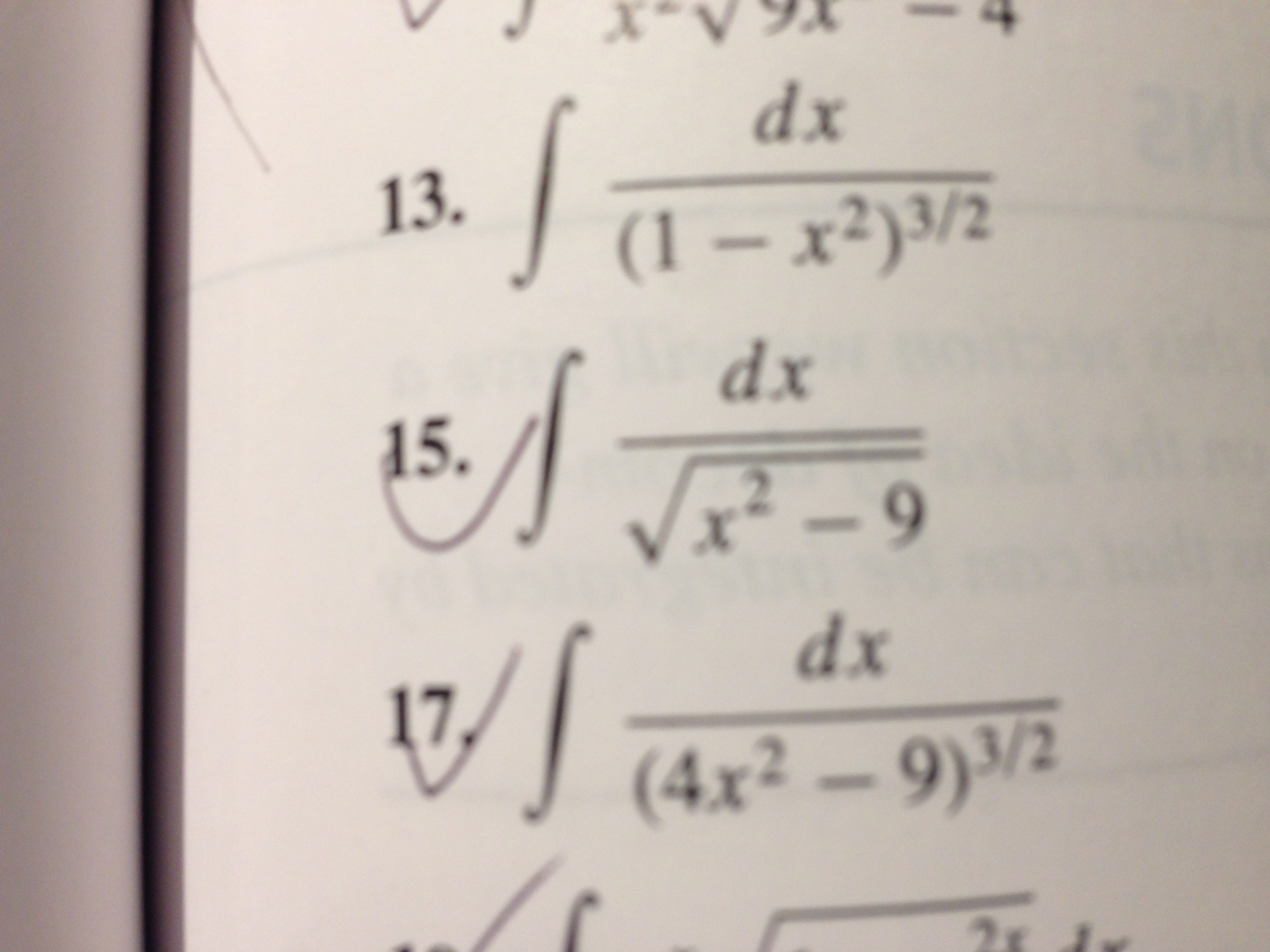 Solved Evaluate The Integral 4 X2 Dx X2 16 X2 Dx Dx