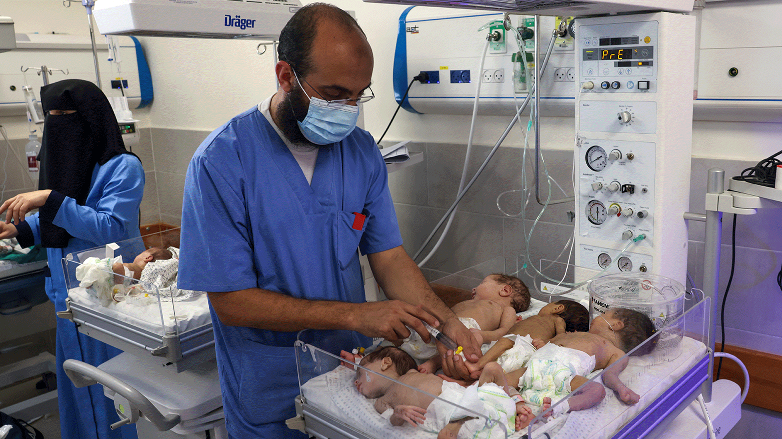 Gaza Medics Say 31 Premature Babies Evacuated From Al Shifa Hospital