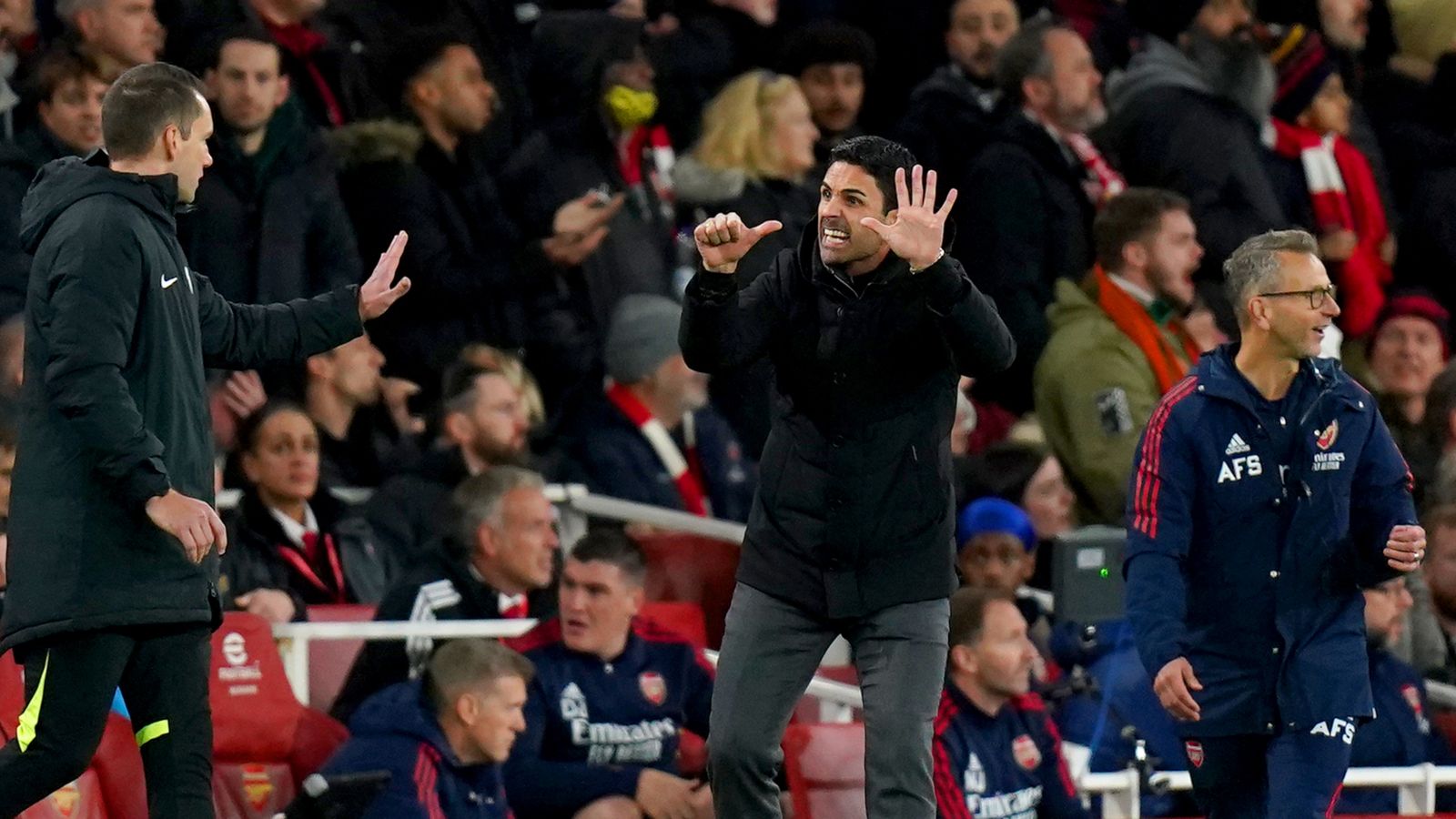 Arsenal Boss Mikel Arteta Responds To Being Called A Clown By Pundit