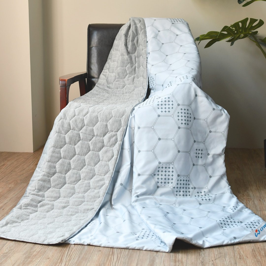 Graphene Far Infrared Quilt Owell Bodycare