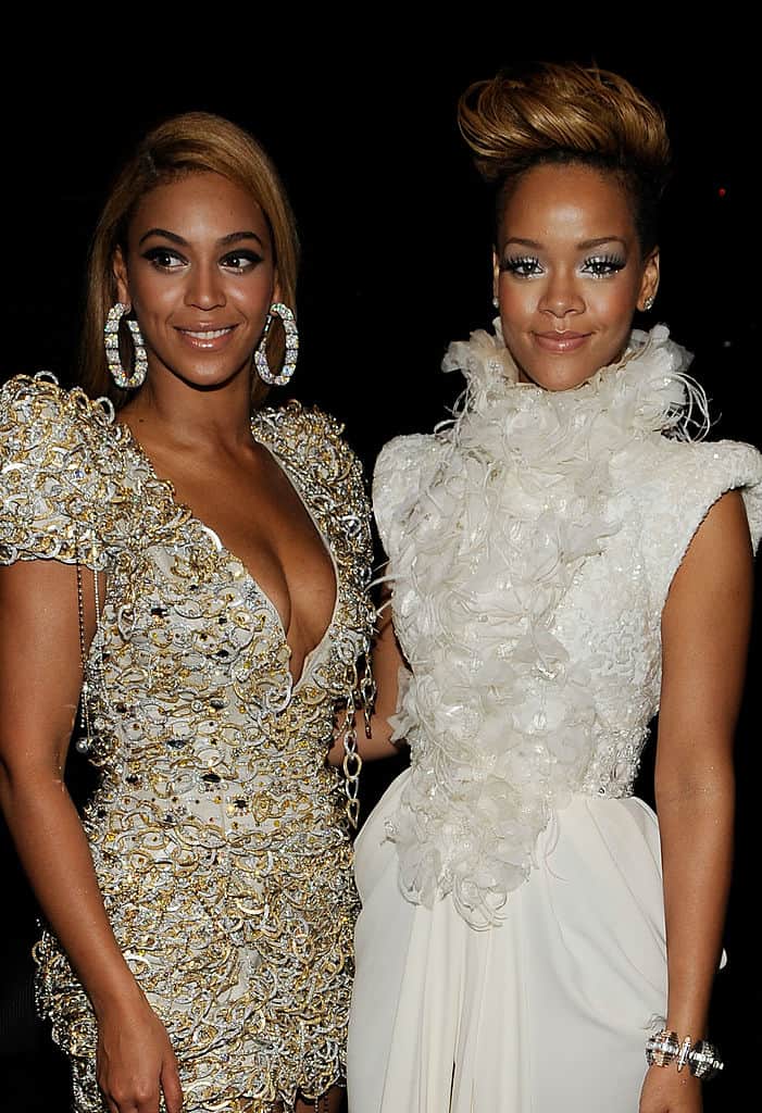 Foto De Rihanna Y Beyoncé En Gala Del Diamond Ball