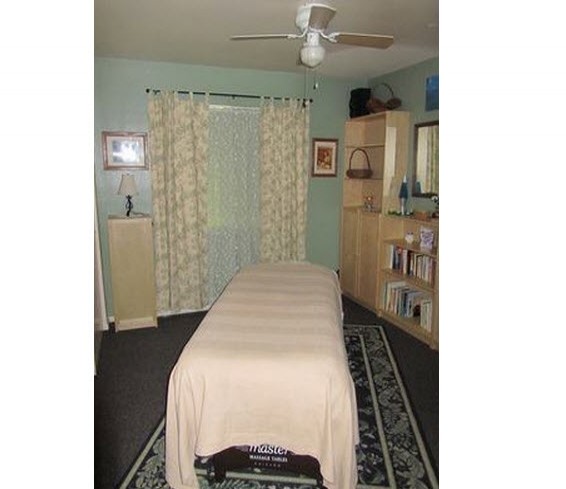 Oasis Therapy Massage And Bodywork Find Deals With The Spa And Wellness