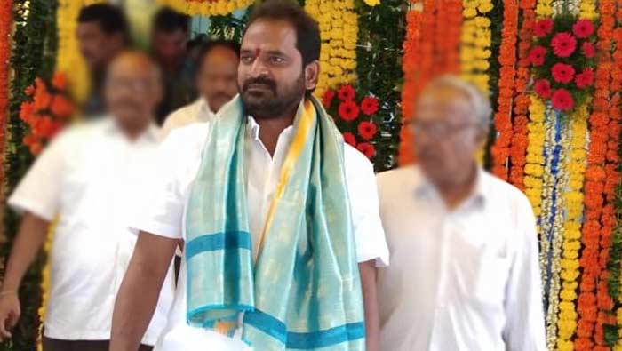 Minister Srinivas Goud దుర్గమ్మ సేవలో మంత్రి శ్రీనివాస్‌గౌడ్