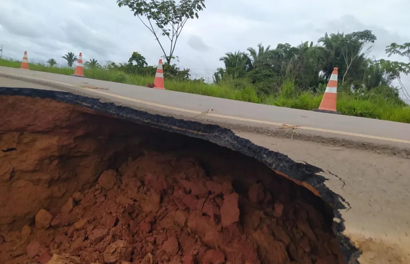 Chuvas Rompem Rodovias Causam Interdição Em Brs E Prejuízo Para