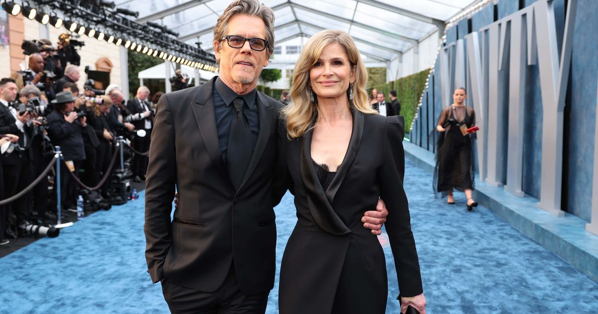 Kevin Bacon And Kyra Sedgwick Celebrate 35th Anniversary With Throwback