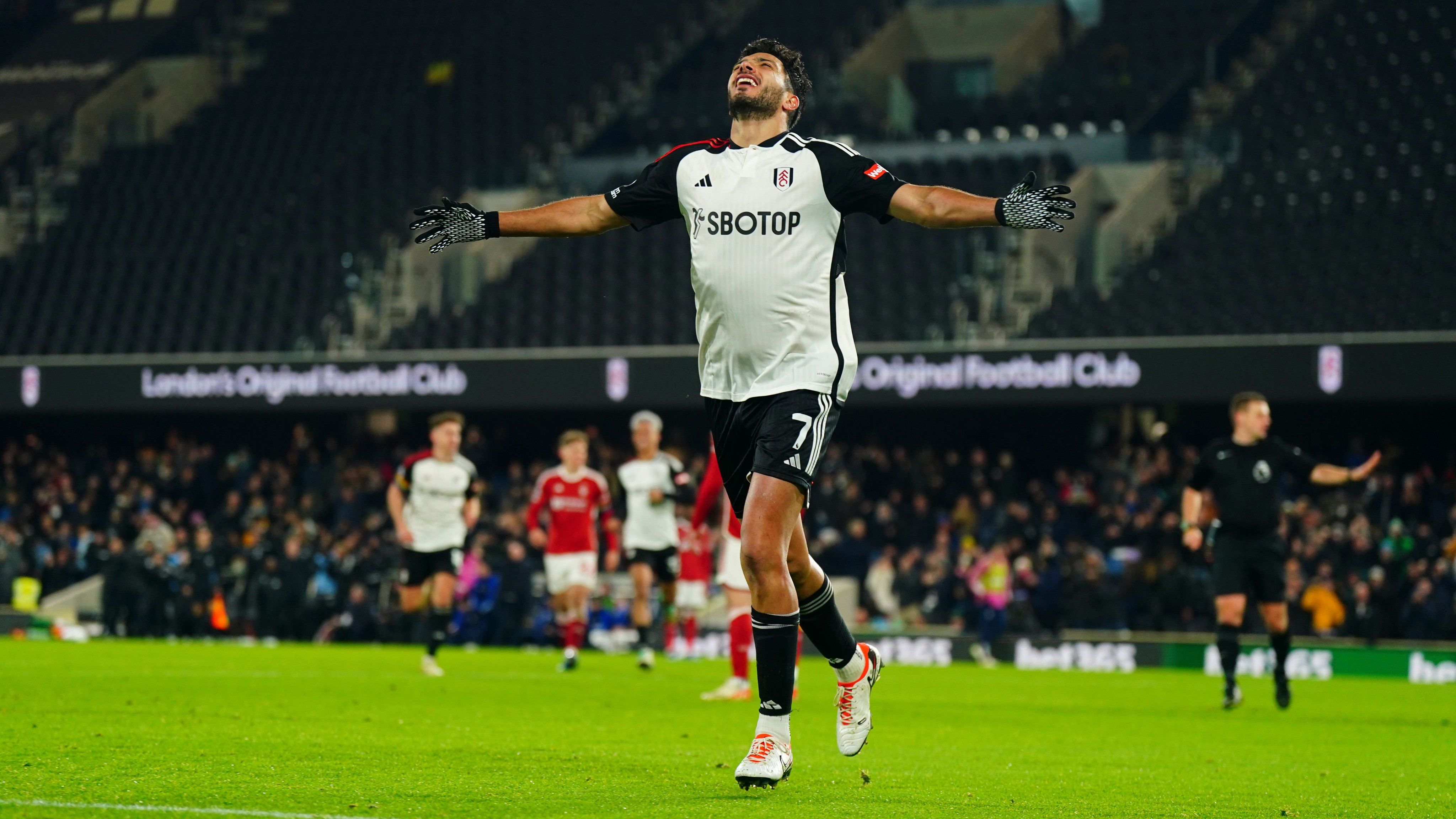 Raúl Jiménez Marca Doblete En La Victoria Del Fulham