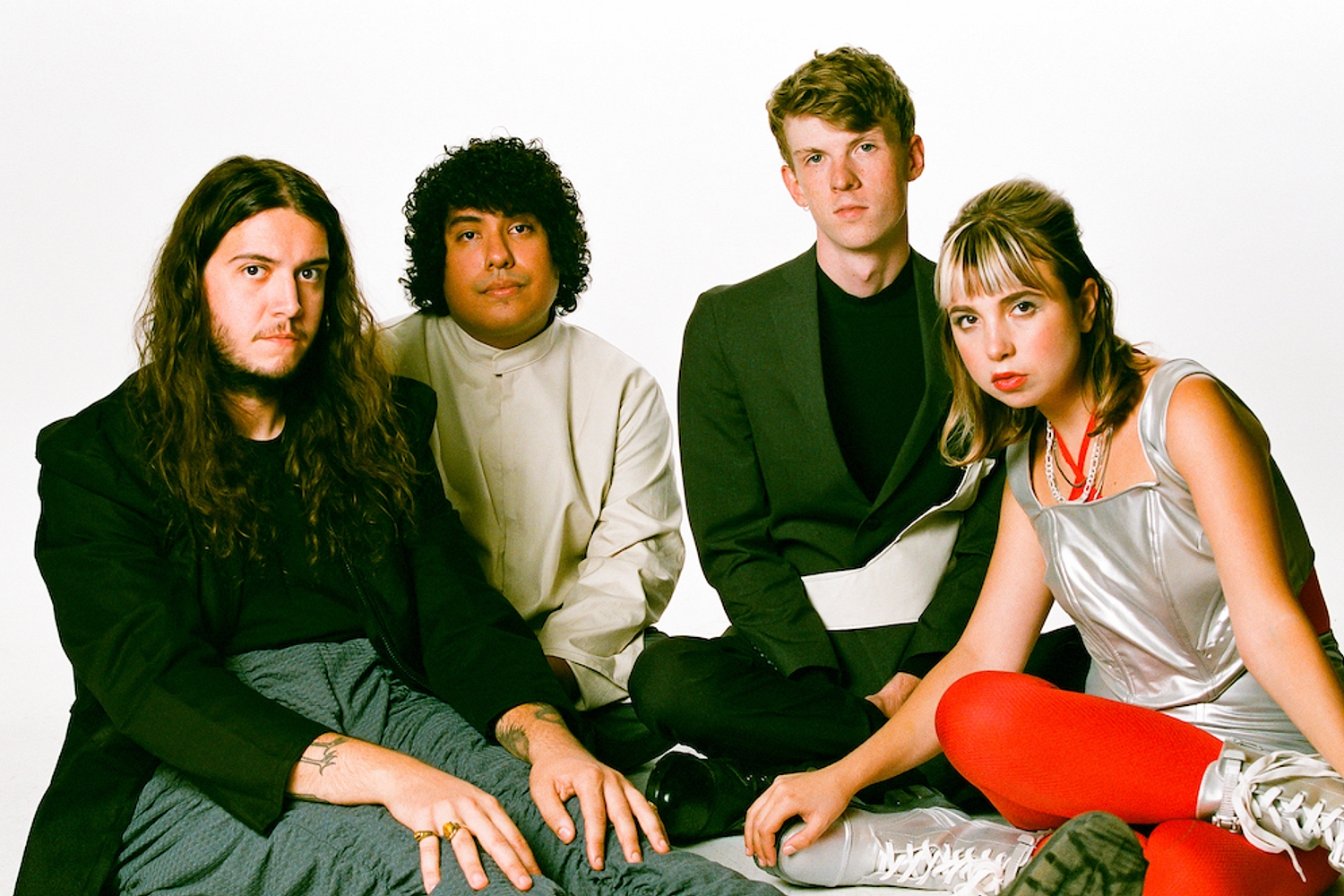 Beach Bunny Offer Up New Single Oxygen • News • Diy Magazine