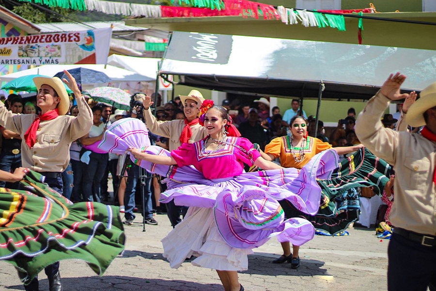 Ballet Folklórico Ópalo De Honduras Radiohouse