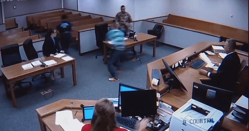 Heroic Judge Strips Off Robe And Chases Two Inmates Trying To Escape