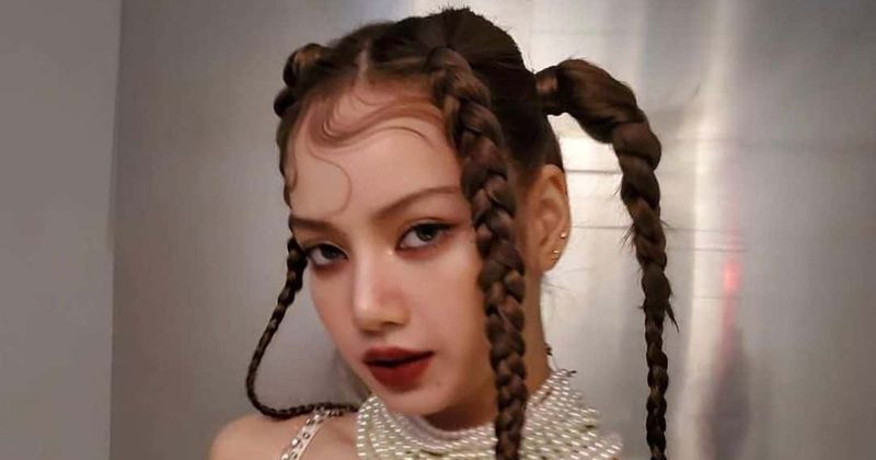 ‘lalisa Makes Blackpinks Lisa First K Pop Female Solo Artist To Sell