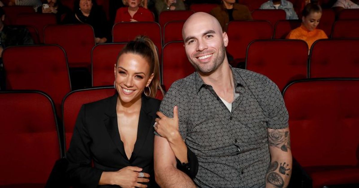 Jana Kramer Reveals Ex Husband Mike Caussin Wouldnt Perform Oral Sex