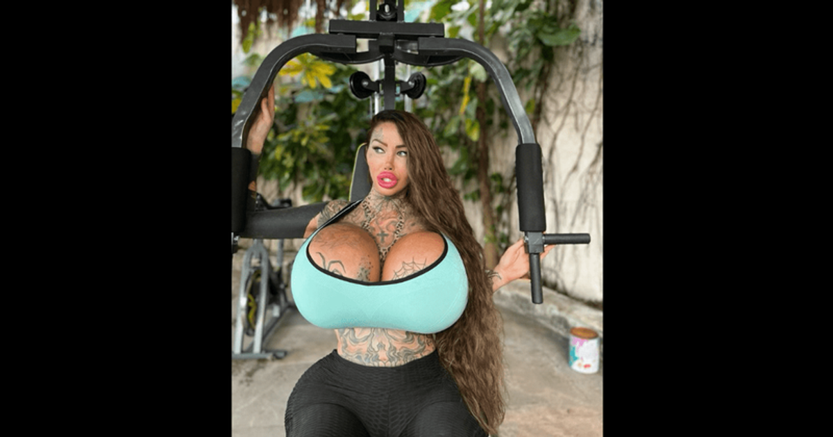 Mary Magdalene Uniboob Queen Plans To Get Bigger Breasts After Her