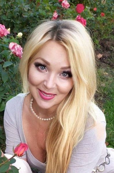 67 Yo Olga From Odessa Ukraine Blue Eyes Blond Hair Id 789105