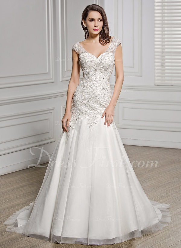 Trumpetmermaid V Neck Court Train Tulle Lace Wedding Dress With