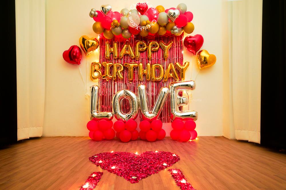 A Red Theme Romantic Birthday Decor To Surprise Your Partner In Delhi