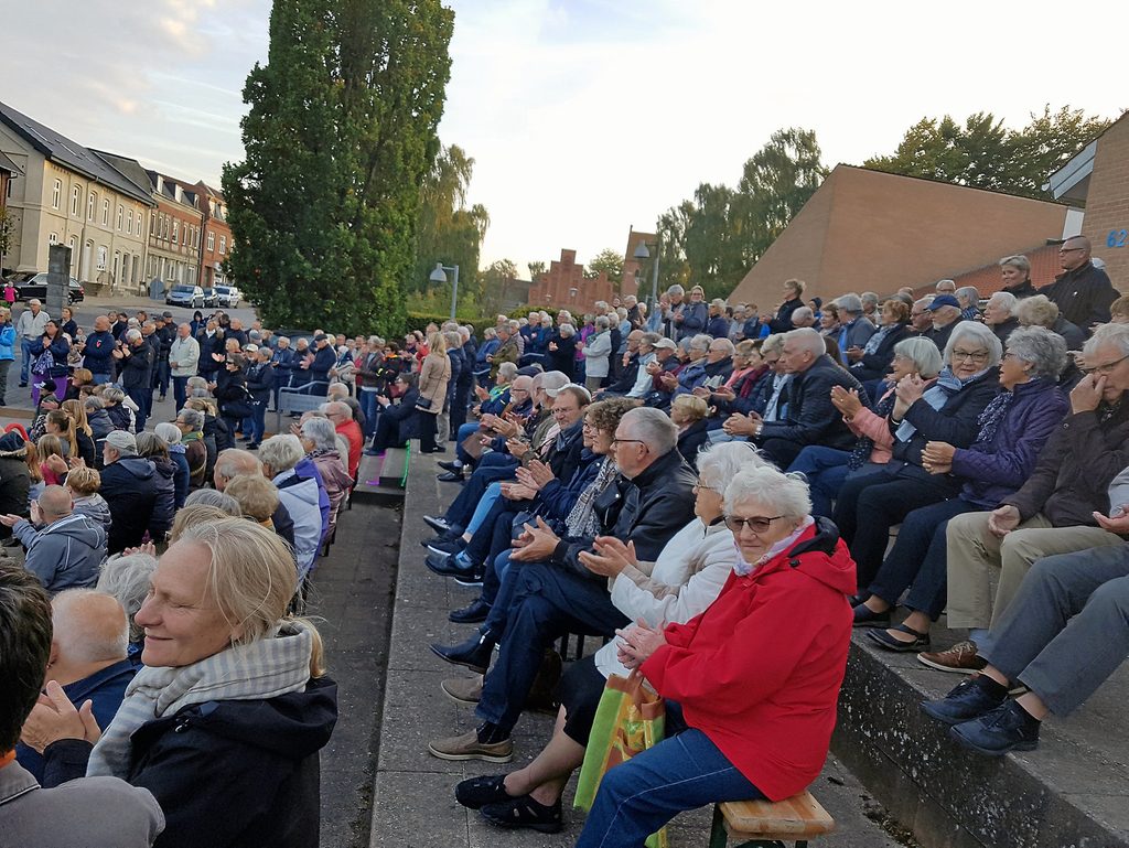 Fællessang Med Højmark Oplev Sjællandske Nyheder