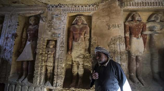 Egypt Discovers 4400 Year Old Priest Tomb In Exceptional Condition