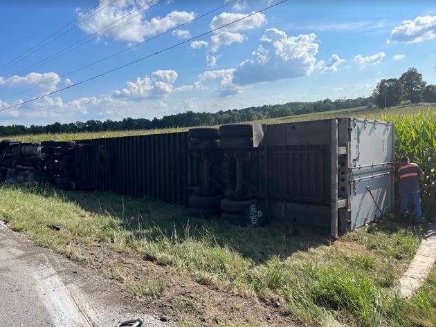 Fugitive Arrested After Semi Overturns In Caldwell County Wpky 1033