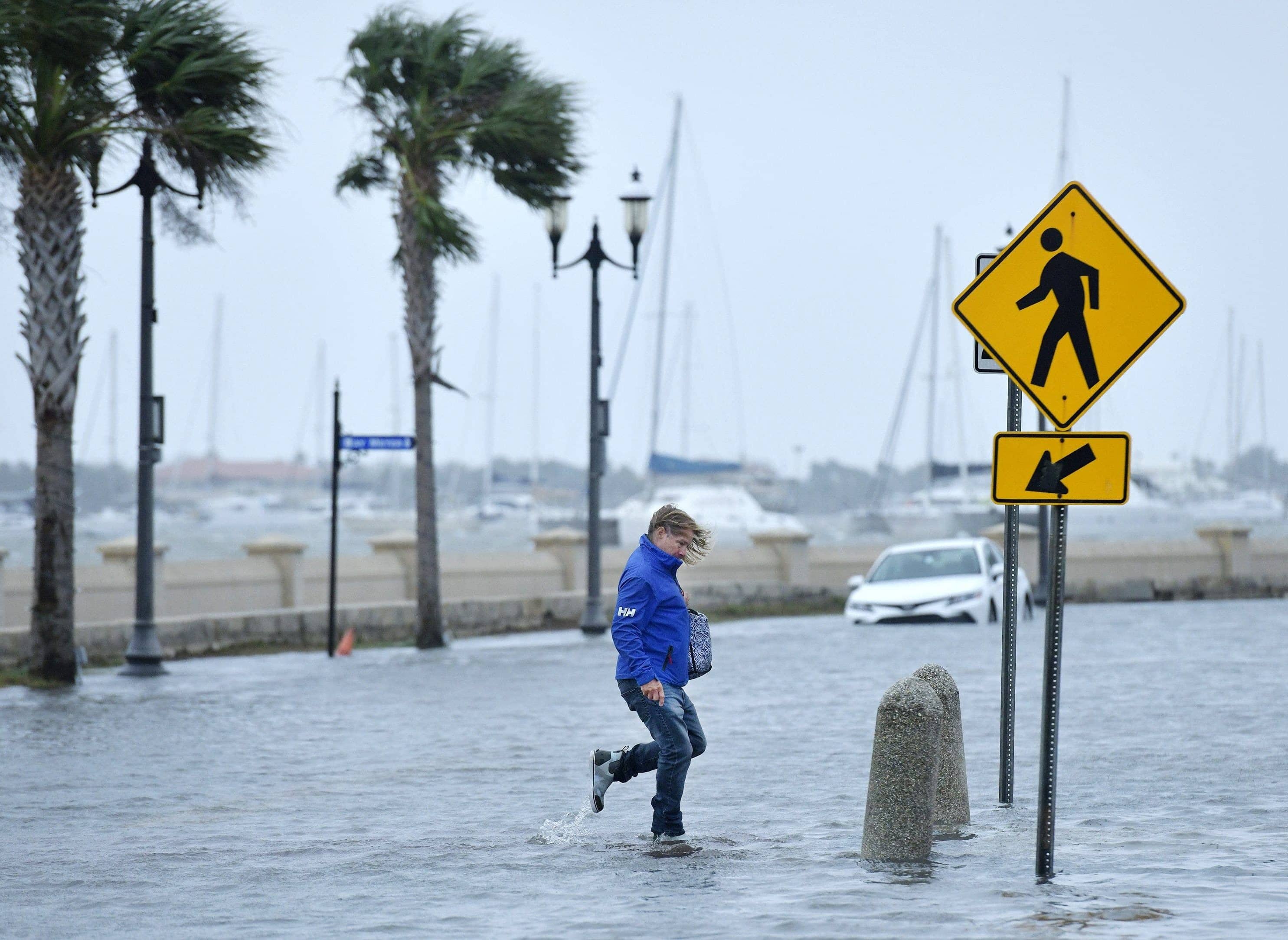 Nicole Makes Landfall 77 Wabc