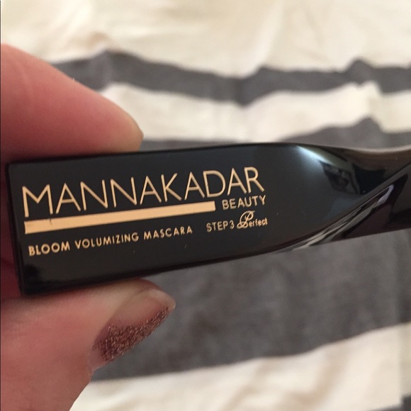 Manna Kadar Beauty Makeup 25 Manna Kadar Bloom Volumizing Mascara