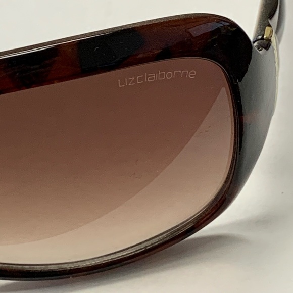 Liz Claiborne Accessories Tortoise Shell Sunglasses Poshmark