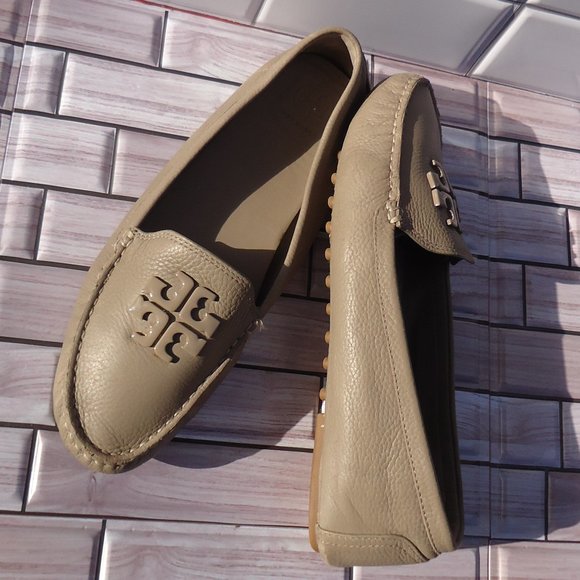 Tory Burch Shoes Size M Tory Burch 55810 Lowell 2 Driver Tumbled