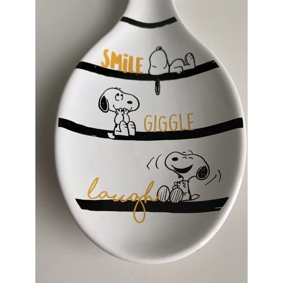 Peanuts Kitchen Peanuts Classic Snoopy Woodstock Ceramic Spoon Rest