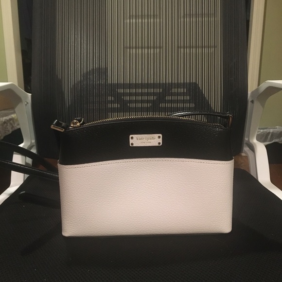 Kate Spade Bags Kate Spade Black And White Crossbody Bag Poshmark