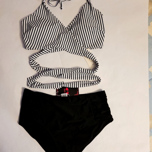 Holipick Swim Nwt Holipick Halter Wrap Swimtop Poshmark