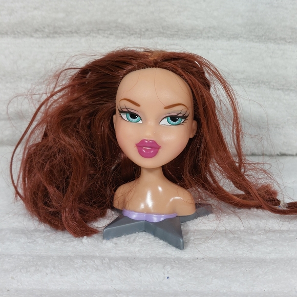 Mga Toys Vintage Bratz Head Gamez Meygan Fashion Doll 20 Red Hair